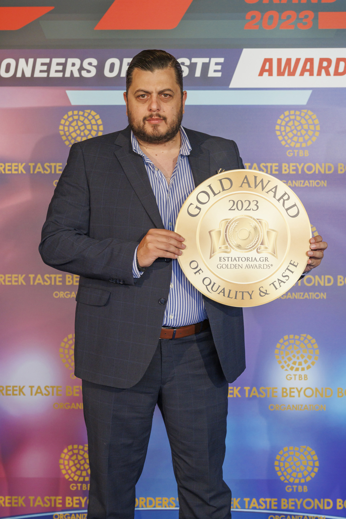 ΣΤΟ ΒΡΑΒΕΥΜΕΝΟ ARISTOTLE | ΔΟΚΙΜΑΣΤΕ ΤΑ ΝΕΑ ΠΙΑΤΑ ΤΟΥ CHEF ΘΑΝΟΥ ...